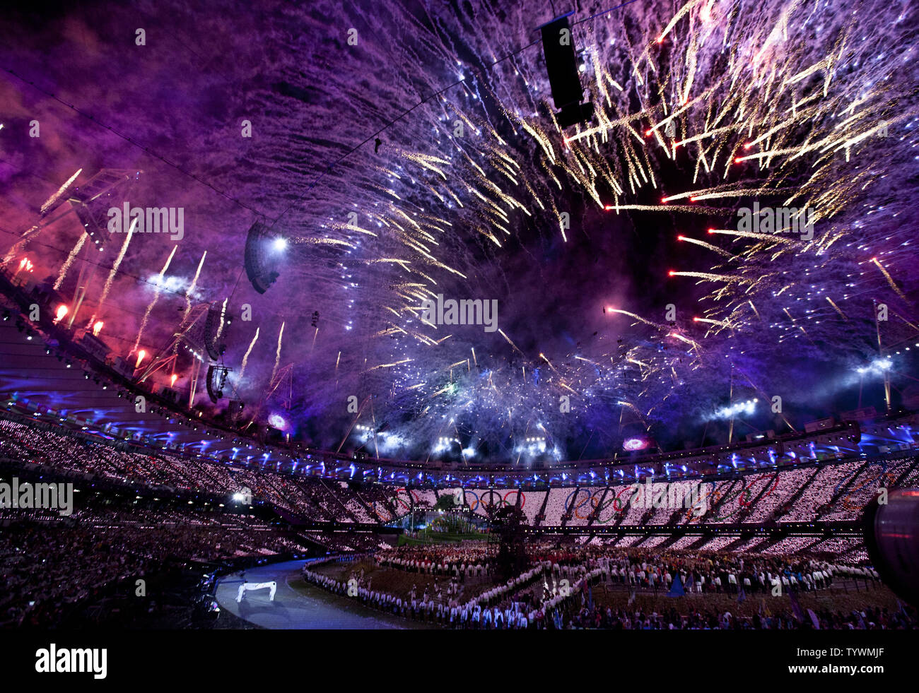 Olympics opening ceremoney fireworks hi-res stock photography and ...