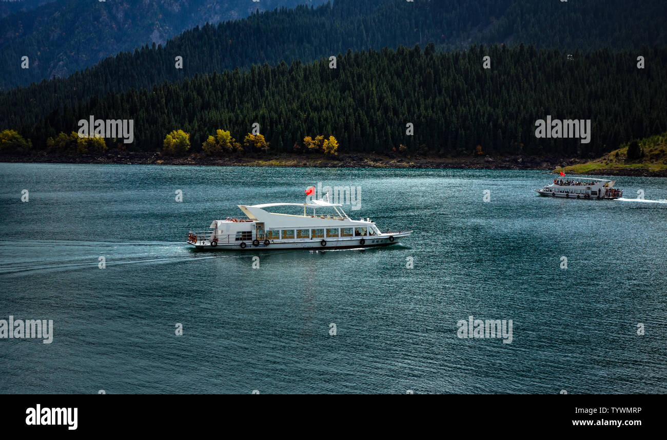 Colorful beach scenery Stock Photo - Alamy