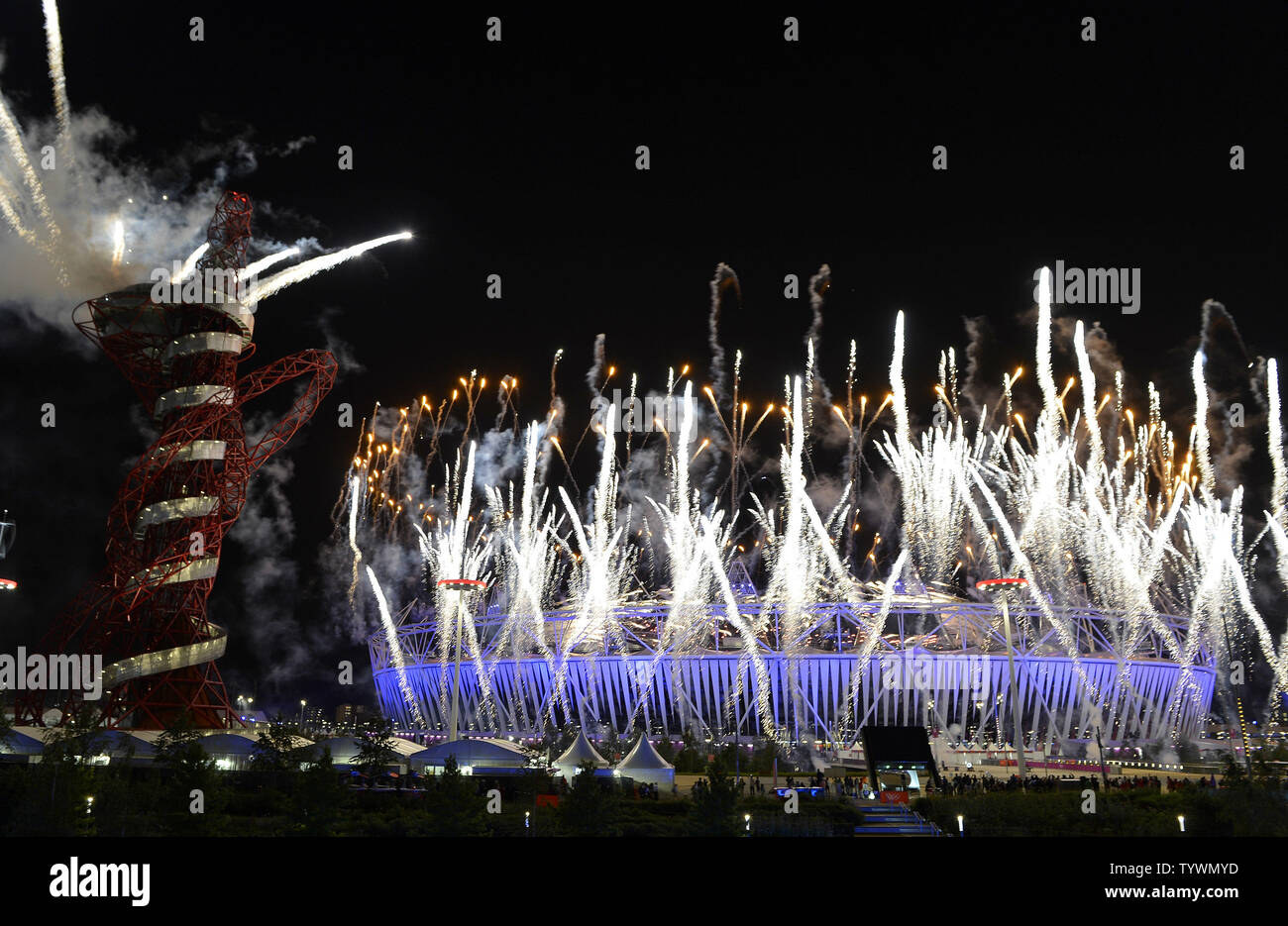 2012 summer olympics opening ceremony hi-res stock photography and ...