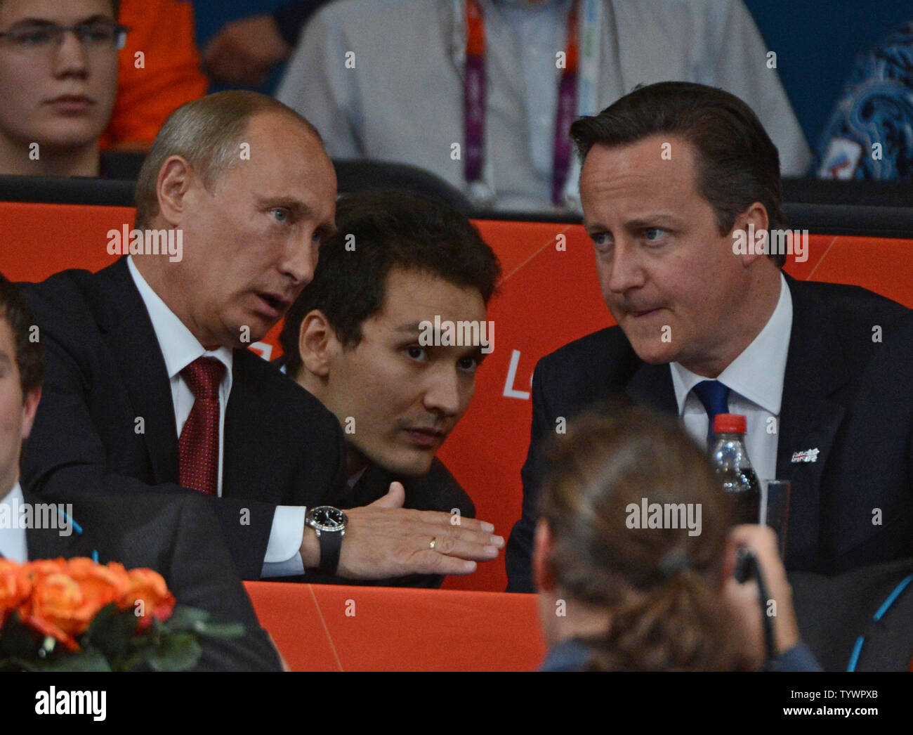 Vladimir putin judo hi-res stock photography and images - Alamy