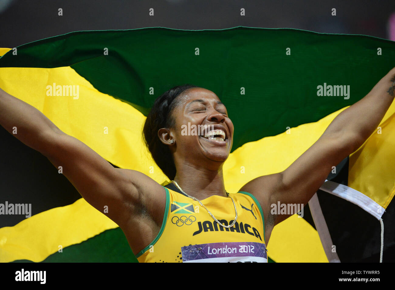 Shelly Ann Fraser Pryce Of Jamaica Wins The Womens 100m At The London