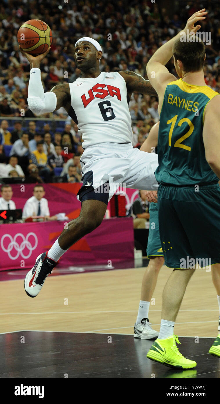 Lebron james olympics hi-res stock photography and images - Alamy