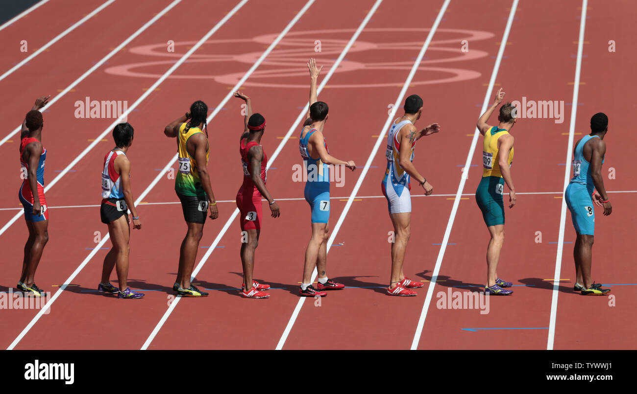 Relay batons hi-res stock photography and images - Alamy