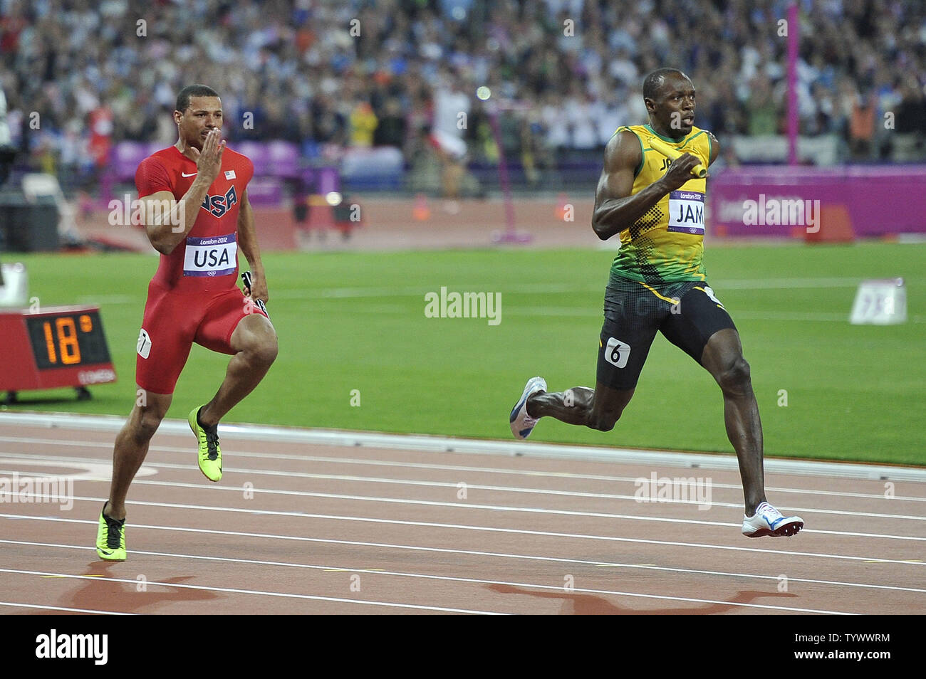 Last 100m mens final hi-res stock photography and images - Alamy