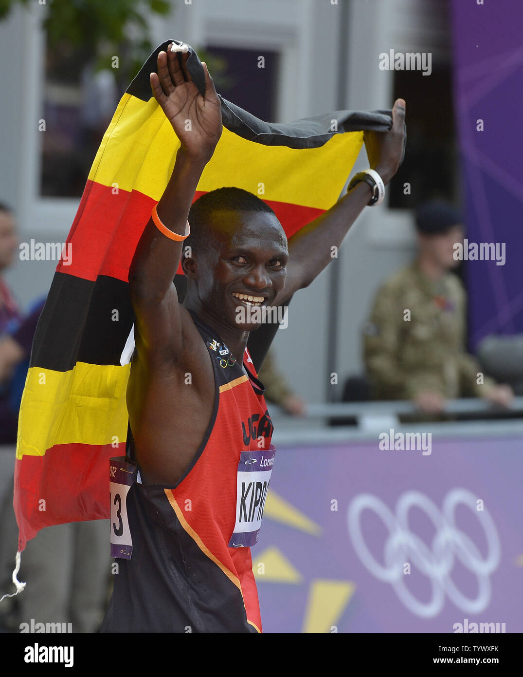 Stephen Kiprotich of Uganda celebrates after winning the Men's Marathon ...
