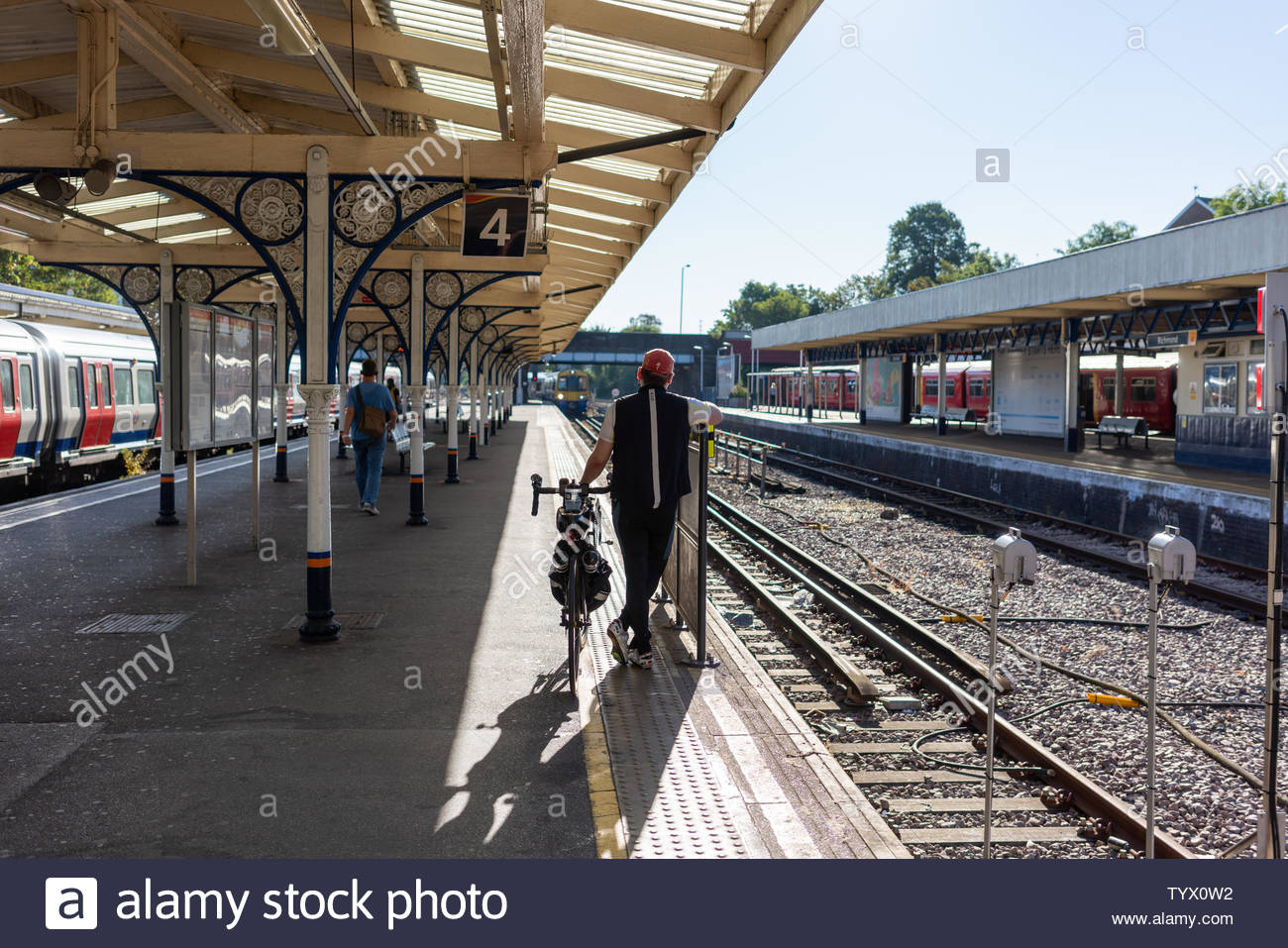 Overground Rail Station High Resolution Stock Photography and Images ...