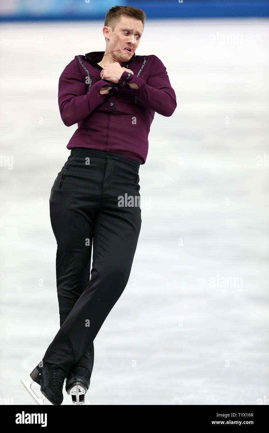 2014 olympics skater hi-res stock photography and images - Alamy