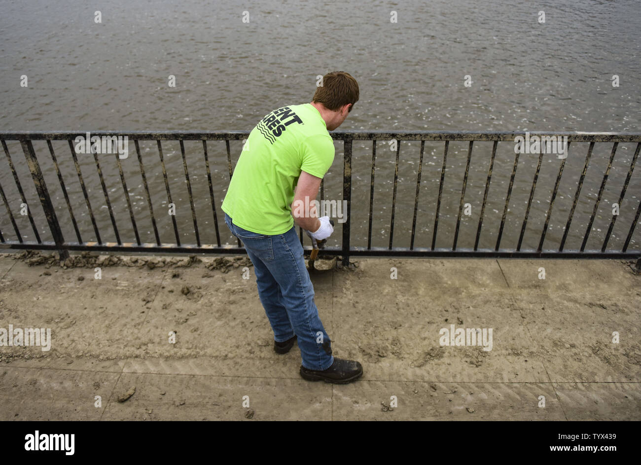 Ted taylor hi-res stock photography and images - Alamy