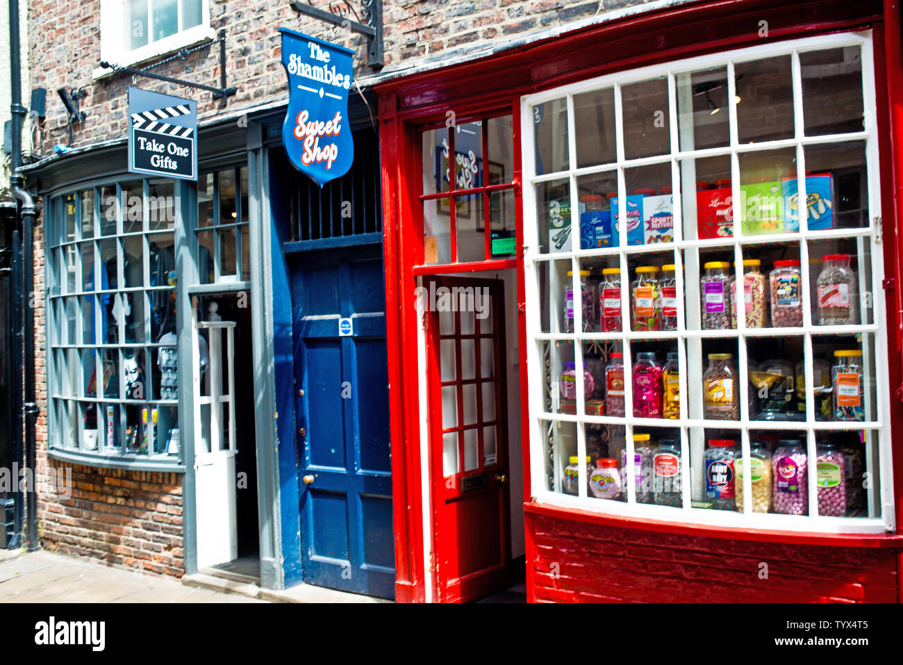 Shambles sweet shop hi-res stock photography and images - Alamy