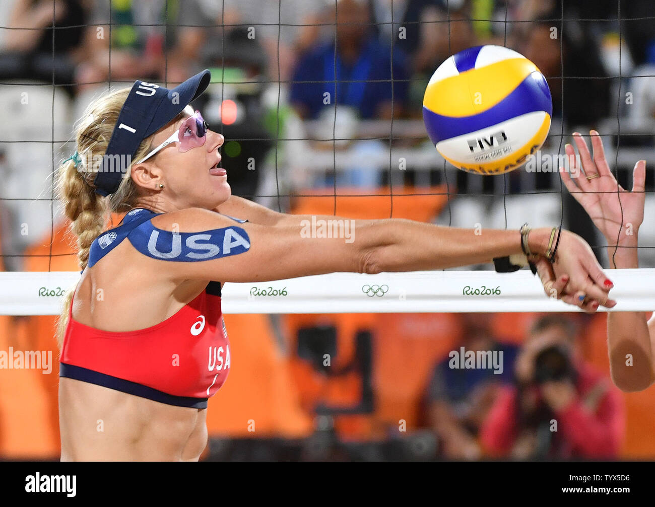 Kerri Walsh Hitting