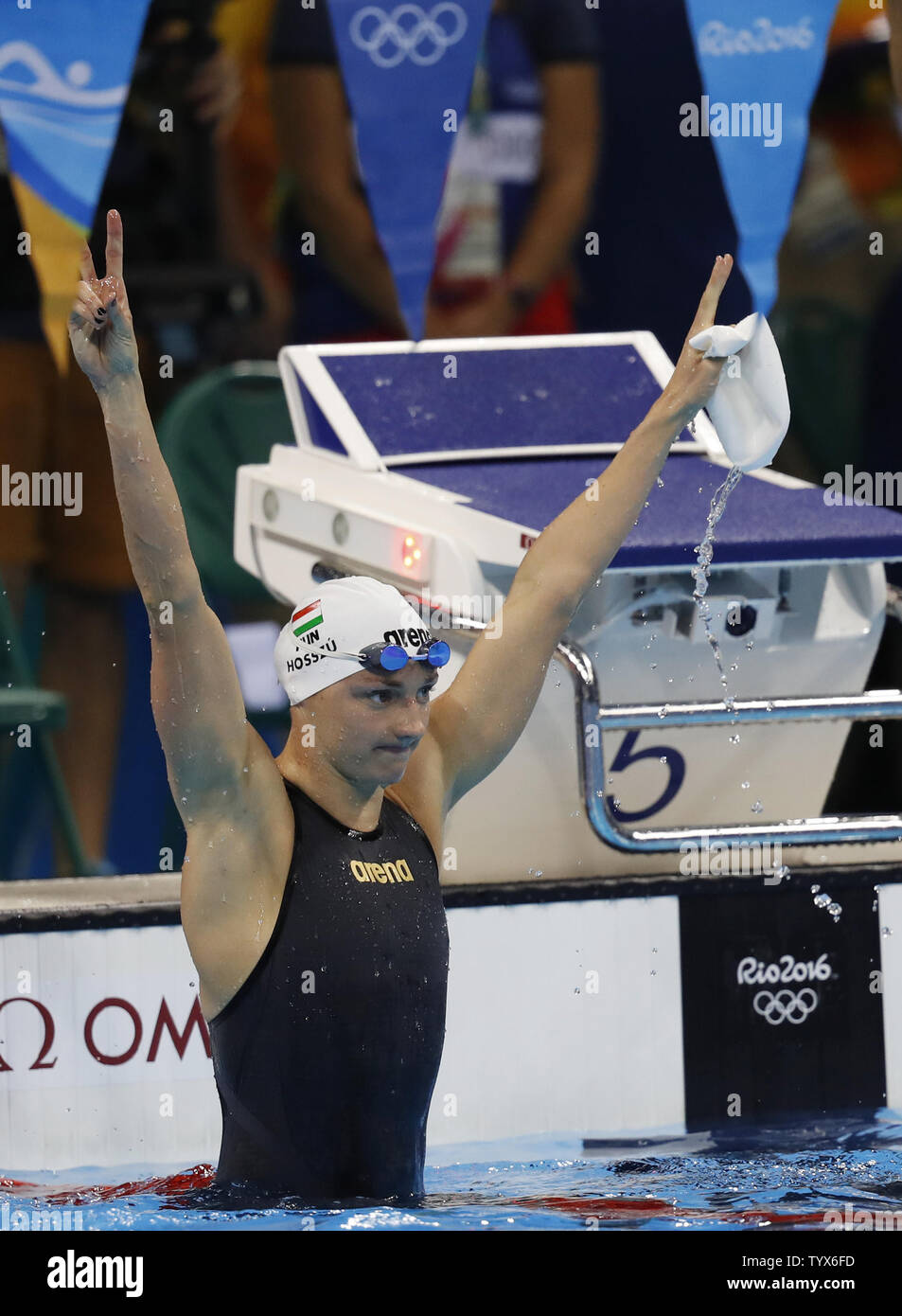 Katinka Hosszu of Hungray celebrates after winning the gold medal in ...