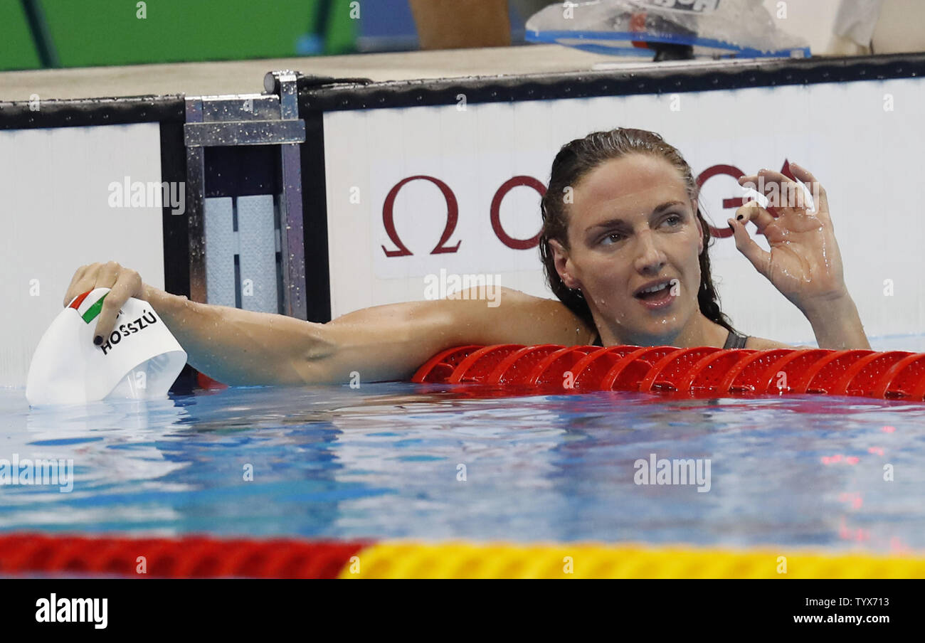 Katinka Hosszu Of Hungary Rects When She Wins The Gold Medal In The