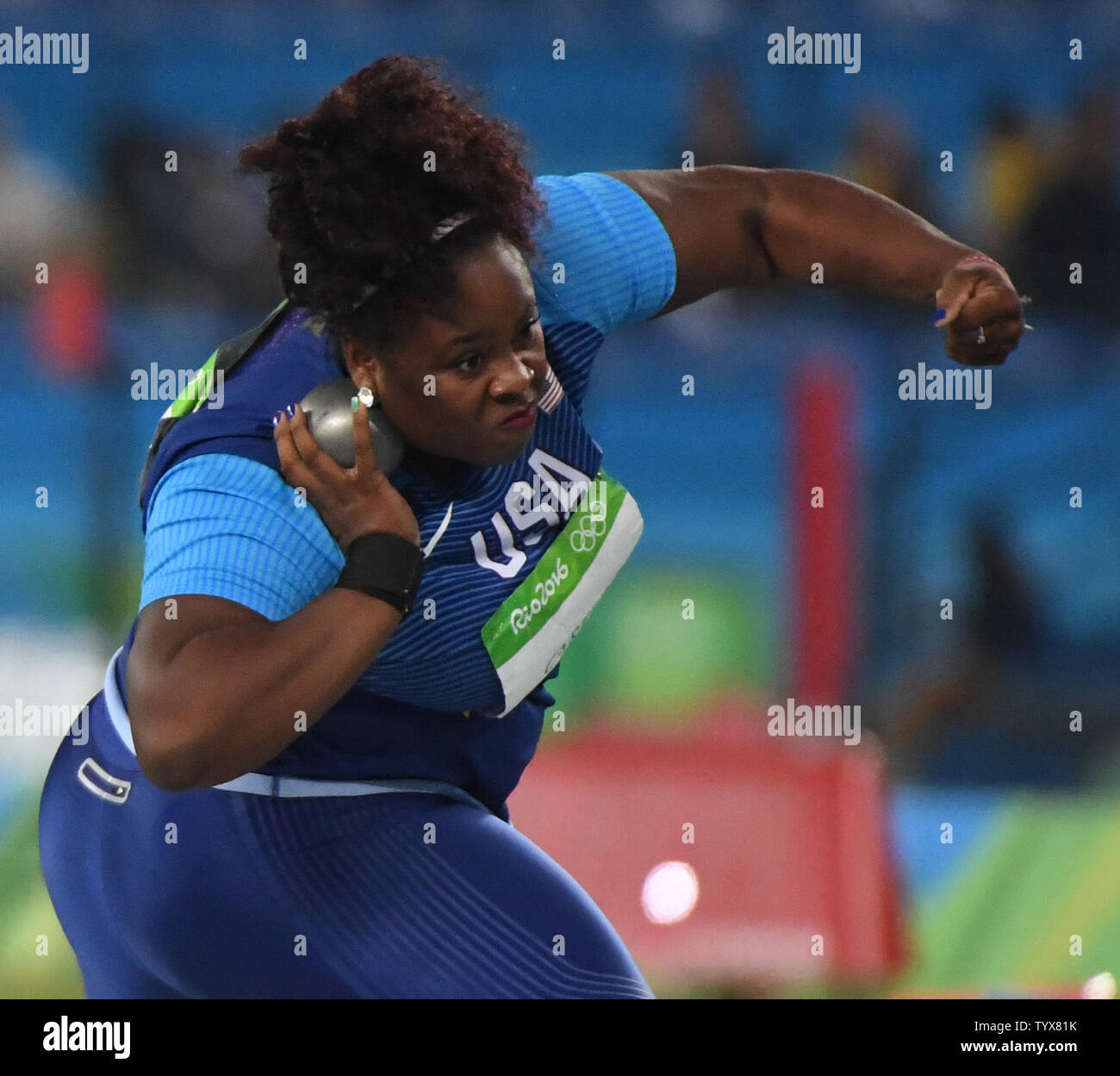 Michelle Carter of the USA throws in the shot put in the Olympic ...
