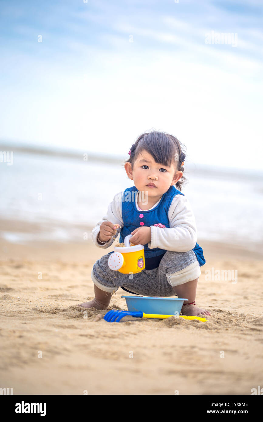 Frolicking children playing children hi-res stock photography and ...