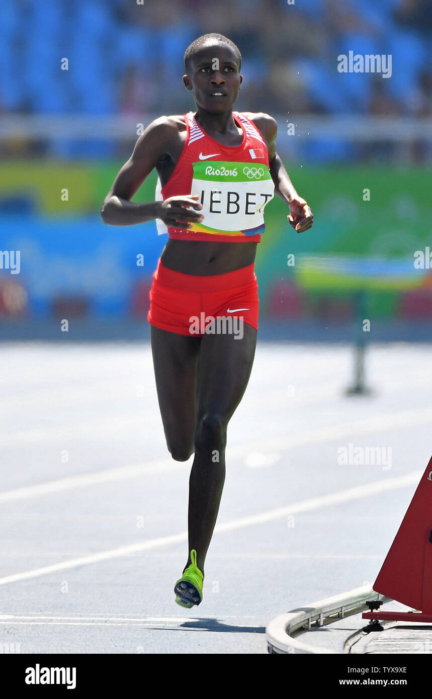 Ruth Jebet of Bahrain runs during the Women's 3,000m Steeplechase at ...