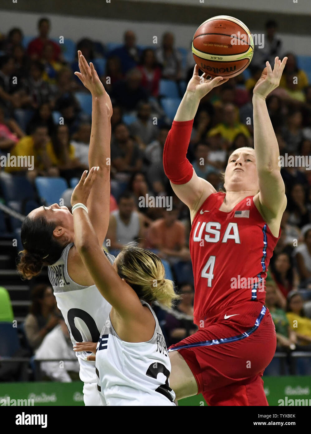 Sarah lindsay hi-res stock photography and images - Alamy