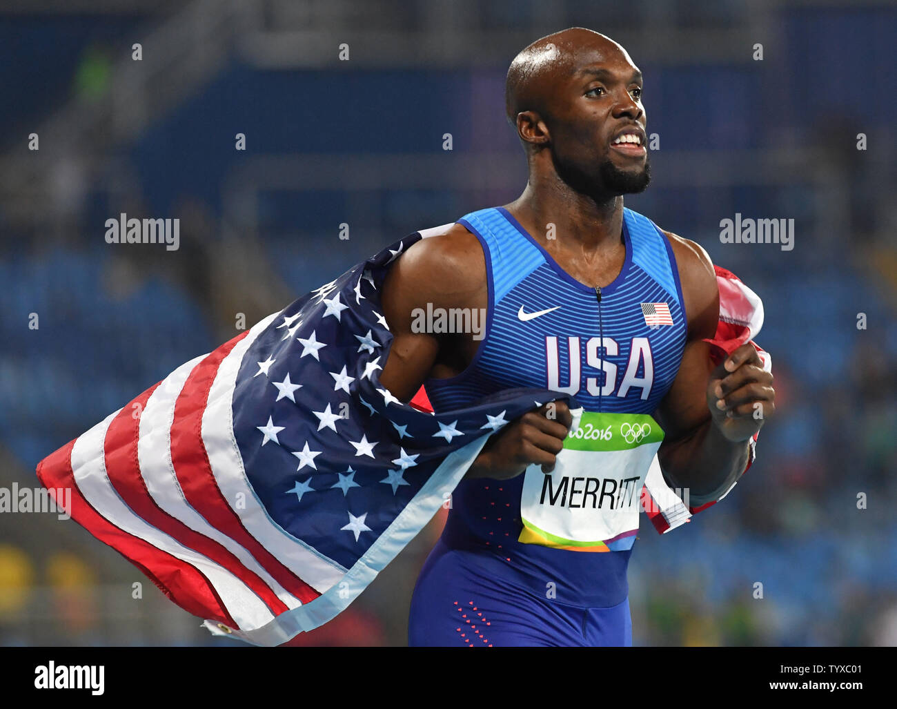 Mens 400 meter relay hi-res stock photography and images - Alamy