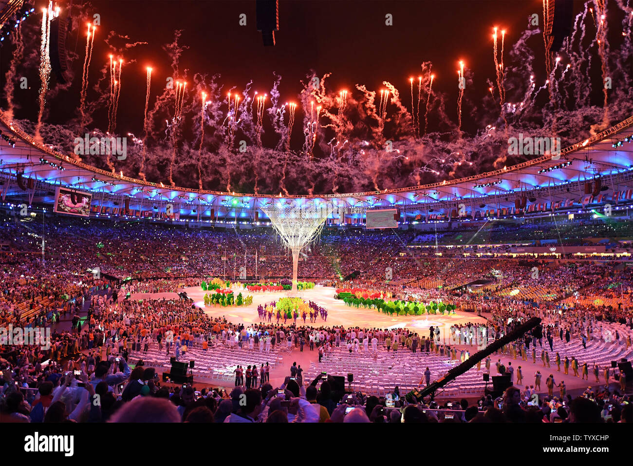 Fireworks light up the stadium at the 2016 Rio Summer Olympics in Rio ...