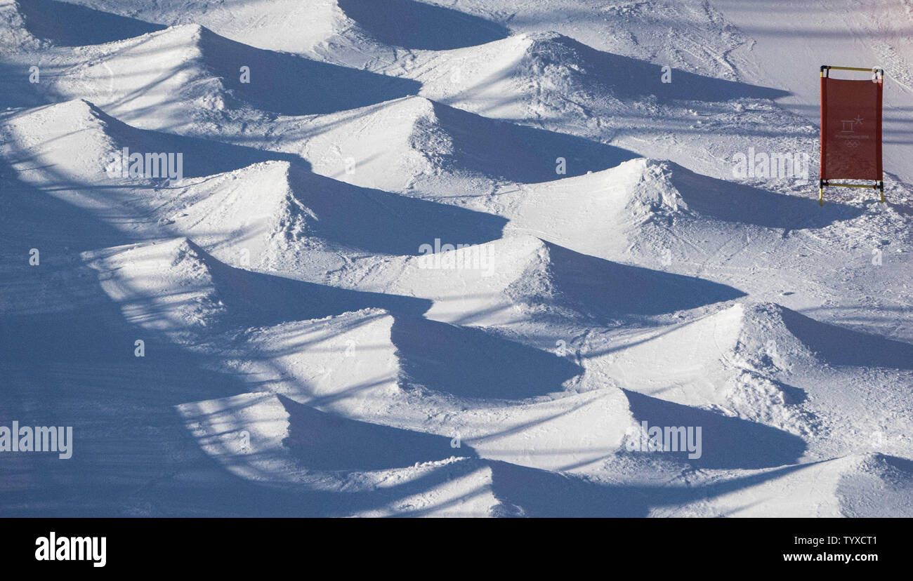 Mogul course hi-res stock photography and images - Alamy