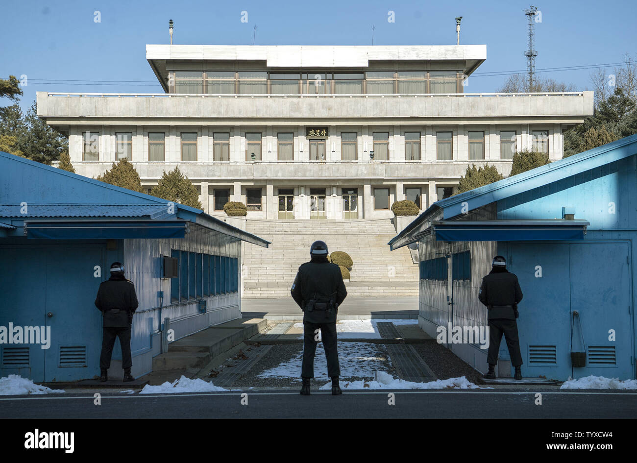 South Korean soldier with the United Nations Command Security Battalion ...
