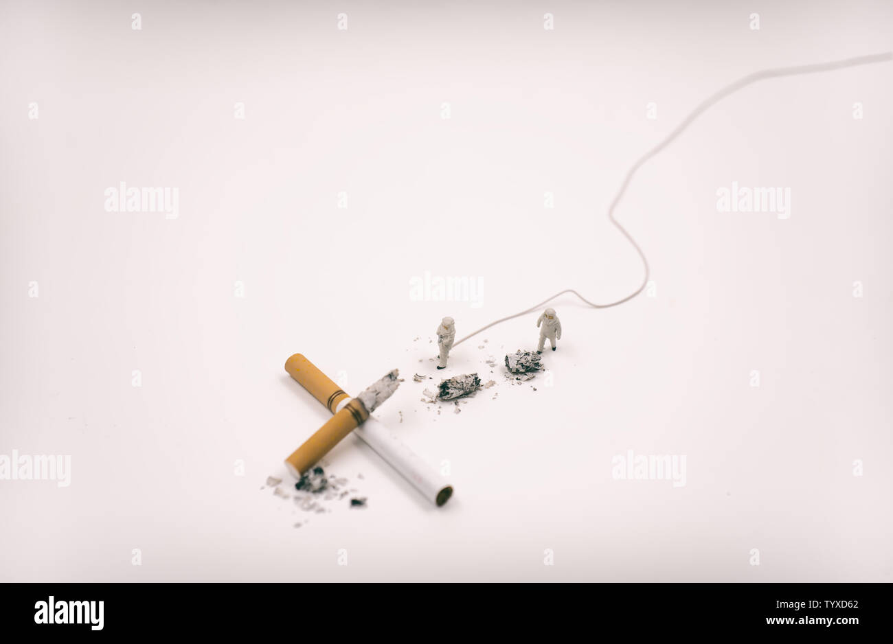 Secondhand smoke hi-res stock photography and images - Alamy