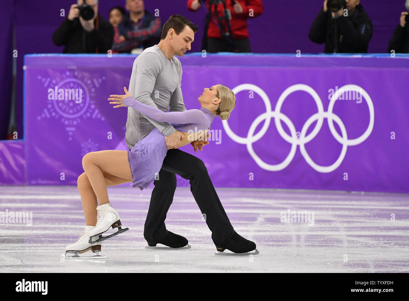 Alexa Scimeca Knierim and Chris Knierim of the USA compete in the Pairs ...