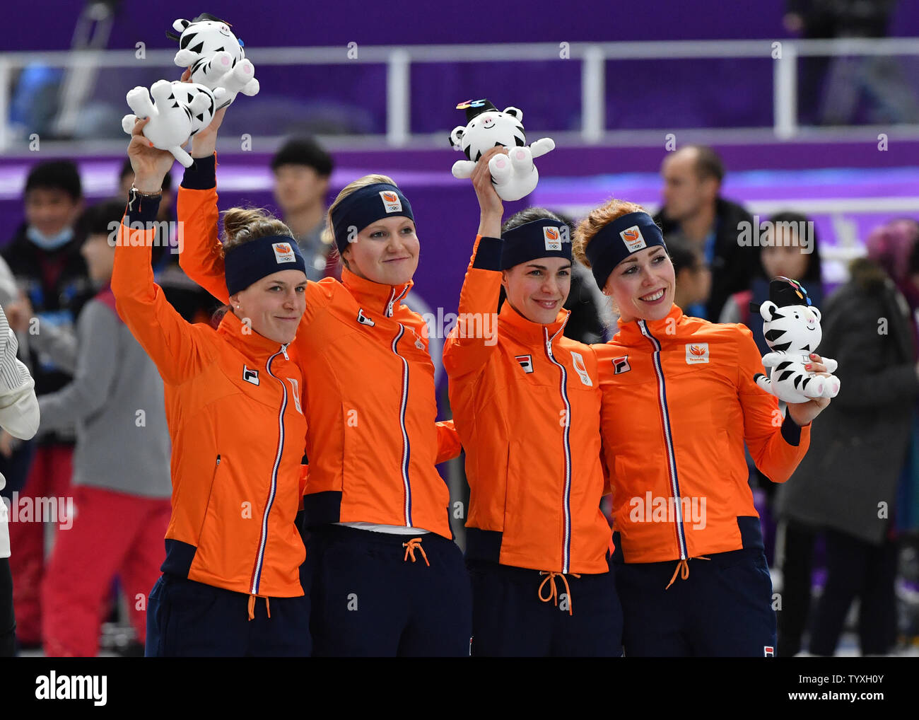 Team Netherlands celebrates their silver medal in the Ladies Speed ...