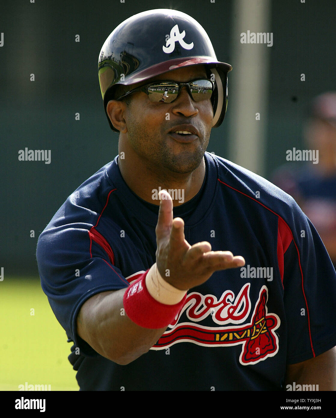 Atlanta braves 2005 hi-res stock photography and images - Alamy