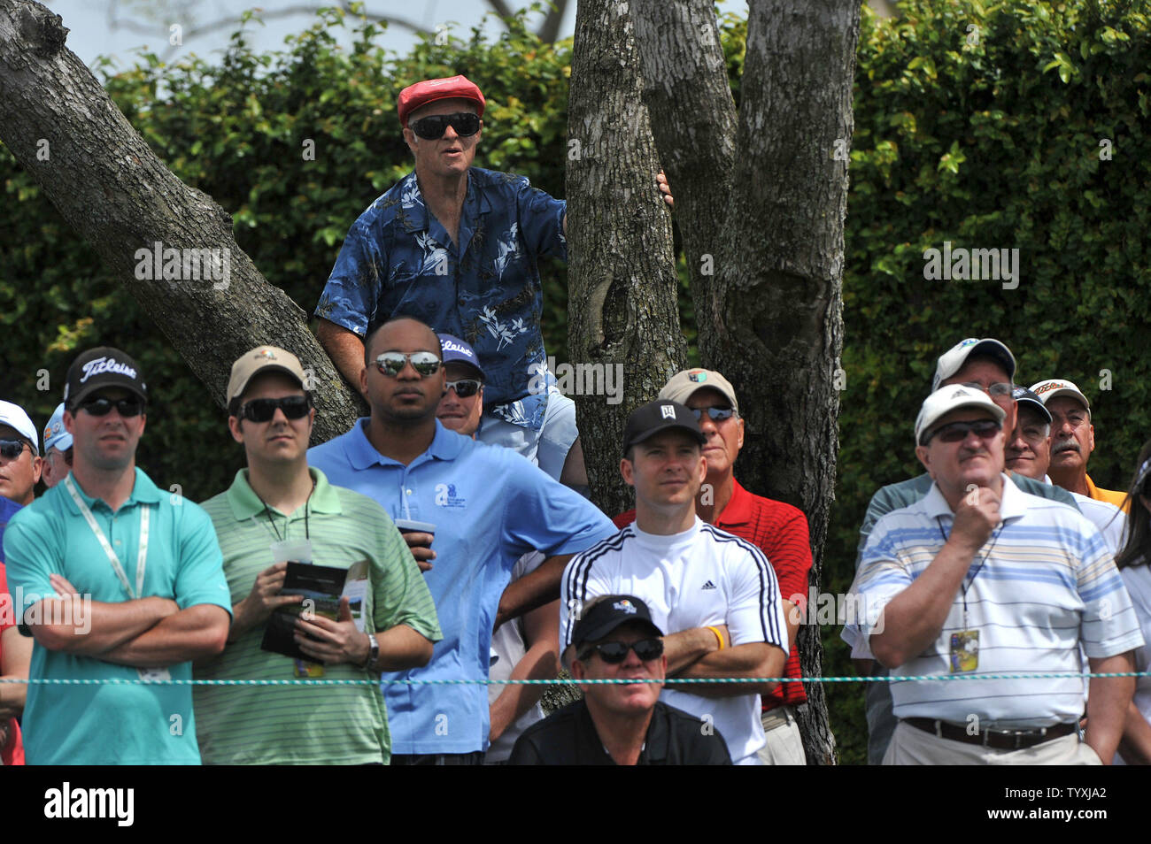 Bay hill golf club fans hi-res stock photography and images - Alamy