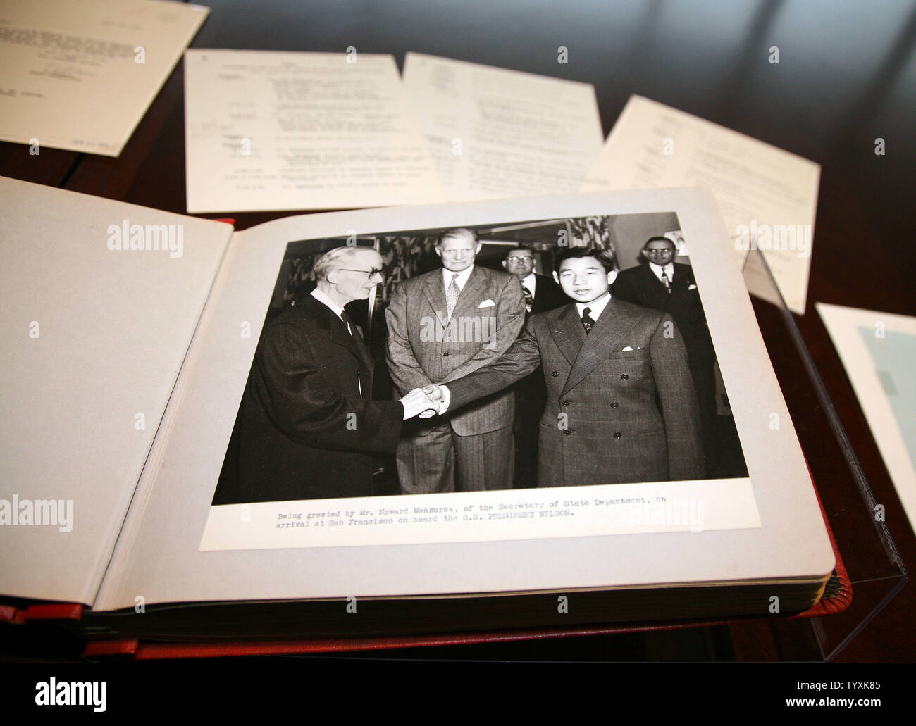 Diplomatic archives hi-res stock photography and images - Alamy