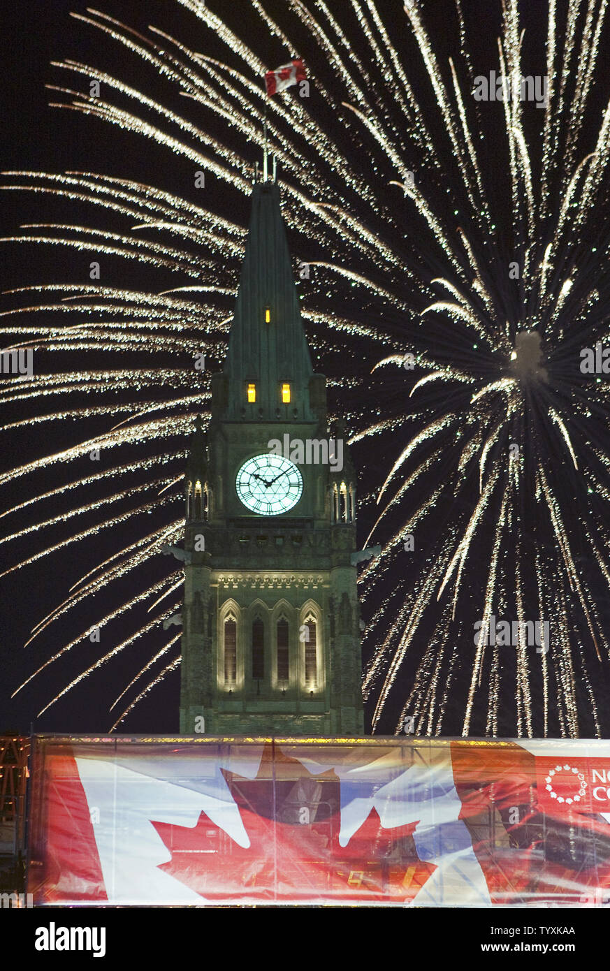 Canada day celebration parliament hill hi-res stock photography and ...