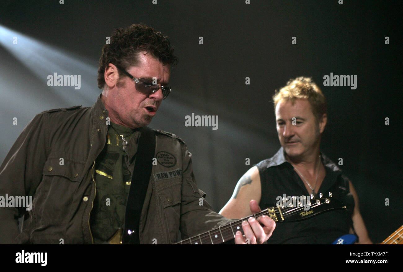 Tim farriss hi-res stock photography and images - Alamy