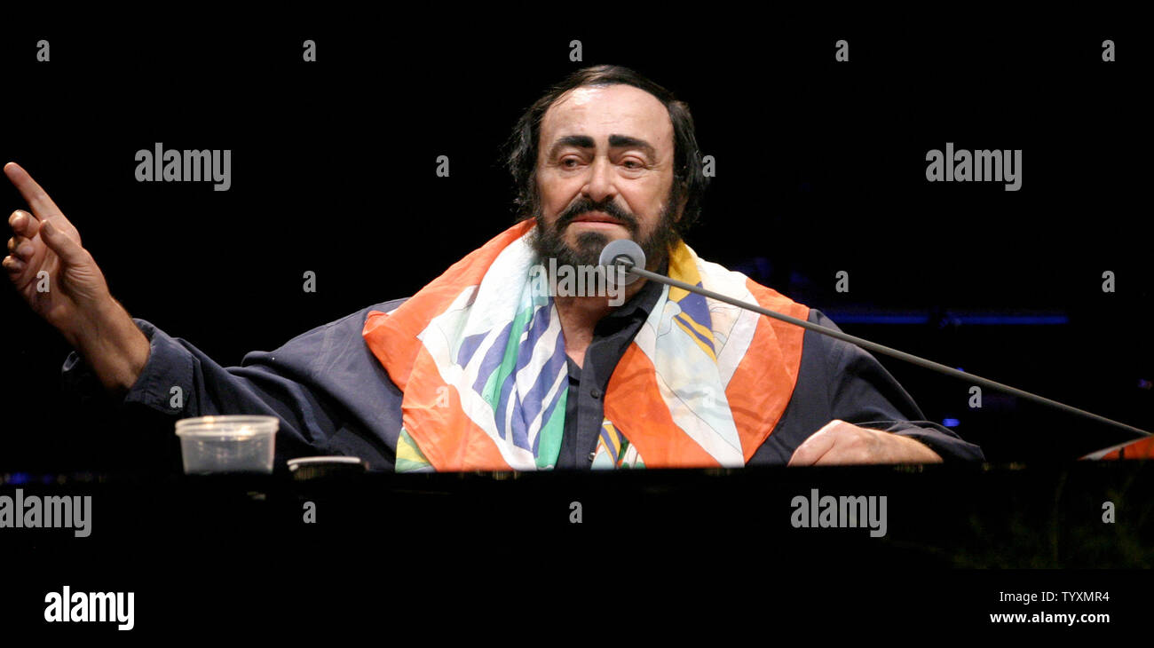 Pavarottis High Resolution Stock Photography and Images - Alamy