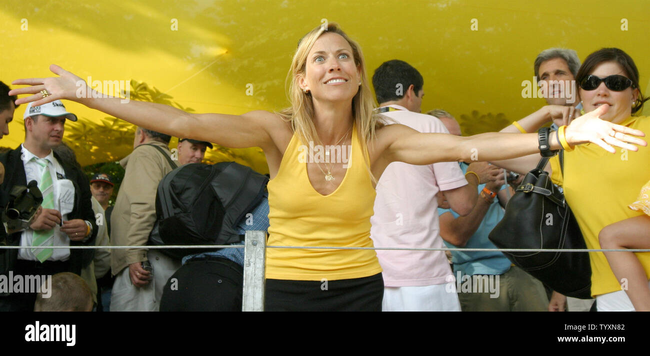 Kerry armstrong hi-res stock photography and images - Alamy