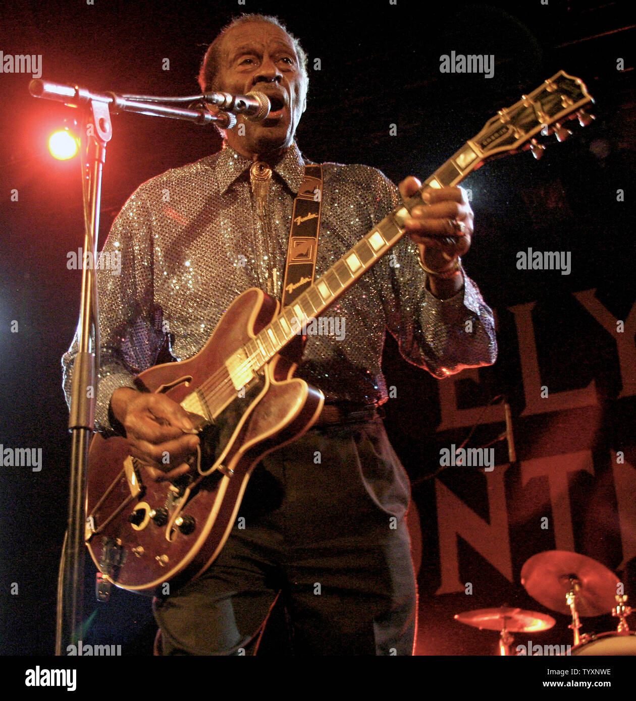 Rocker Chuck Berry performs in concert at Elysee Montmartre in Paris ...