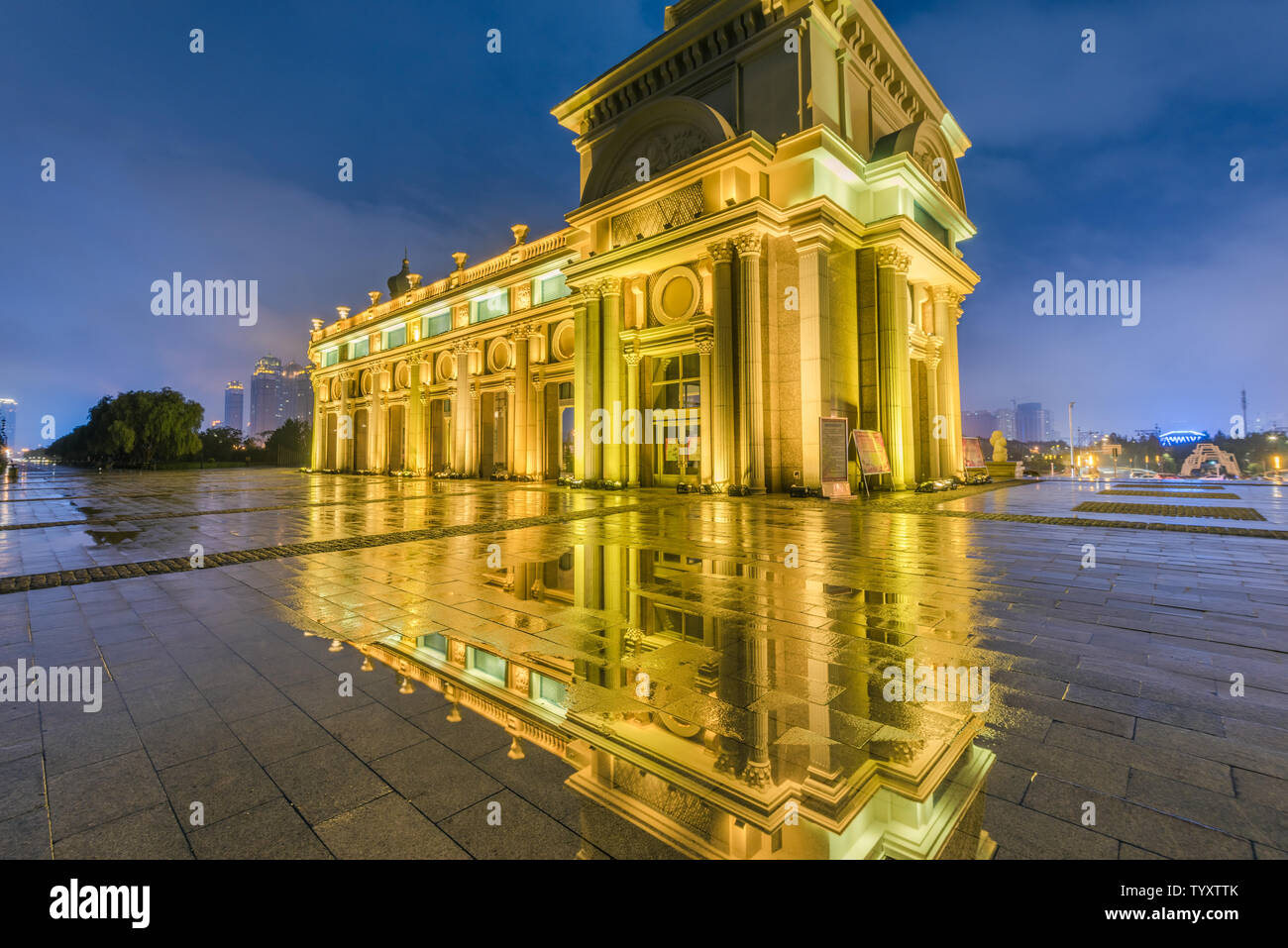 Harbin concert hall hi-res stock photography and images - Alamy