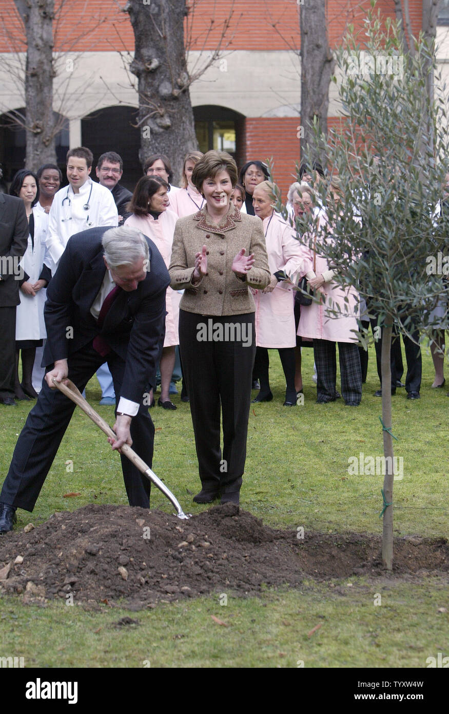 Robert stapleton hi-res stock photography and images - Alamy