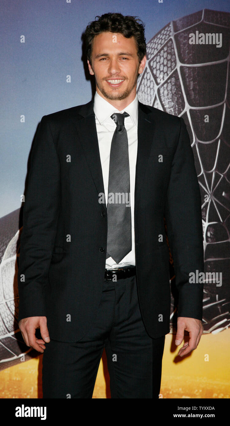 Actor James Franco arrives for the French premiere of Spider-Man 3 at ...