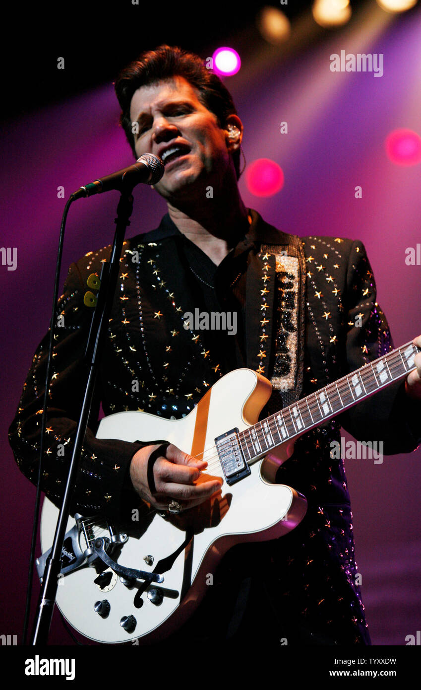 Singer Chris Isaak performs in concert at the Palais des Congres in ...