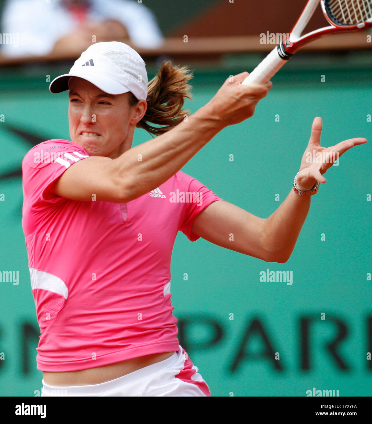 Ana ivanovic hitting a forehand hi-res stock photography and images - Alamy