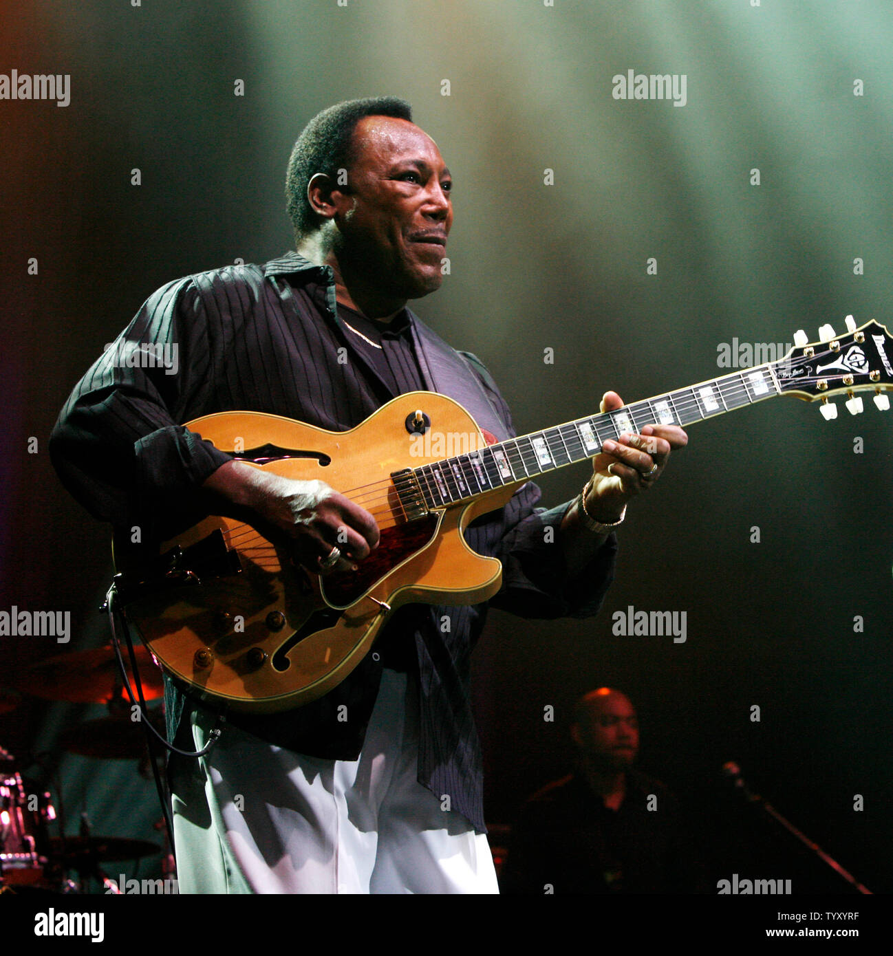 Singer/guitarist George Benson performs in concert at Le Zenith in ...