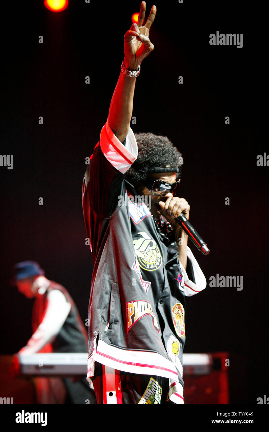 Sly stone hi-res stock photography and images - Alamy