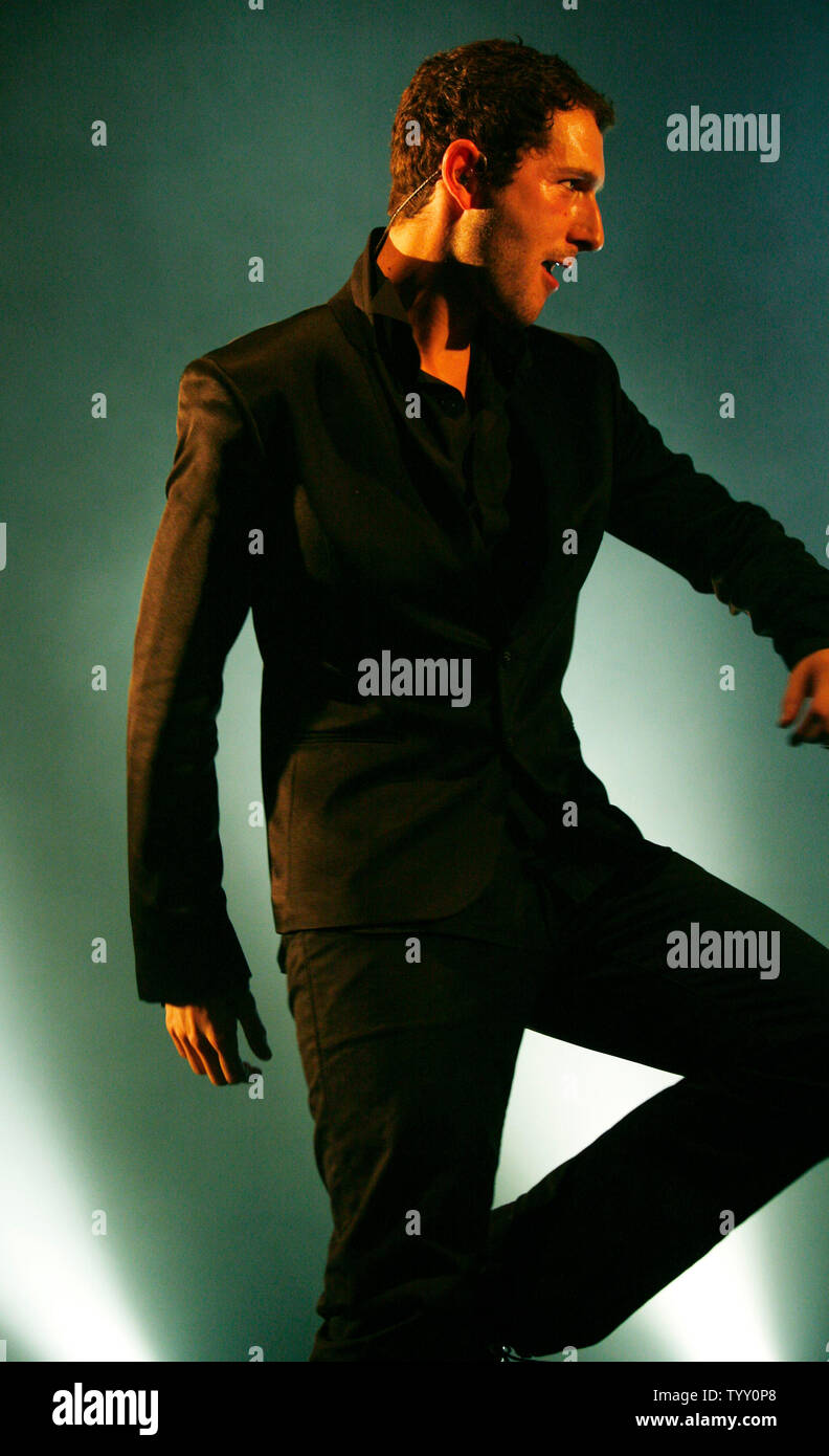 Aaron simon buret hi-res stock photography and images - Alamy