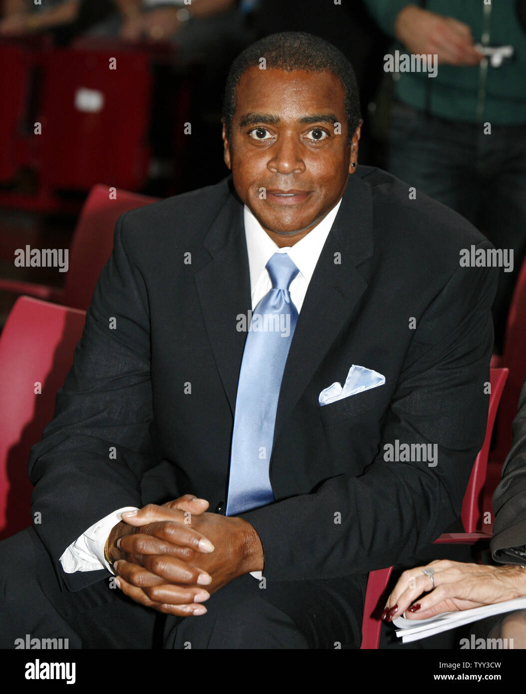Ahmad rashad hi-res stock photography and images - Alamy