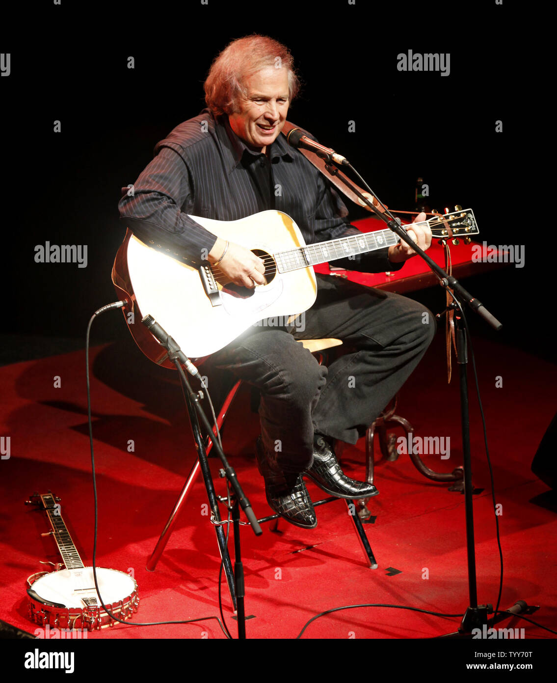 Don mclean hi-res stock photography and images - Alamy