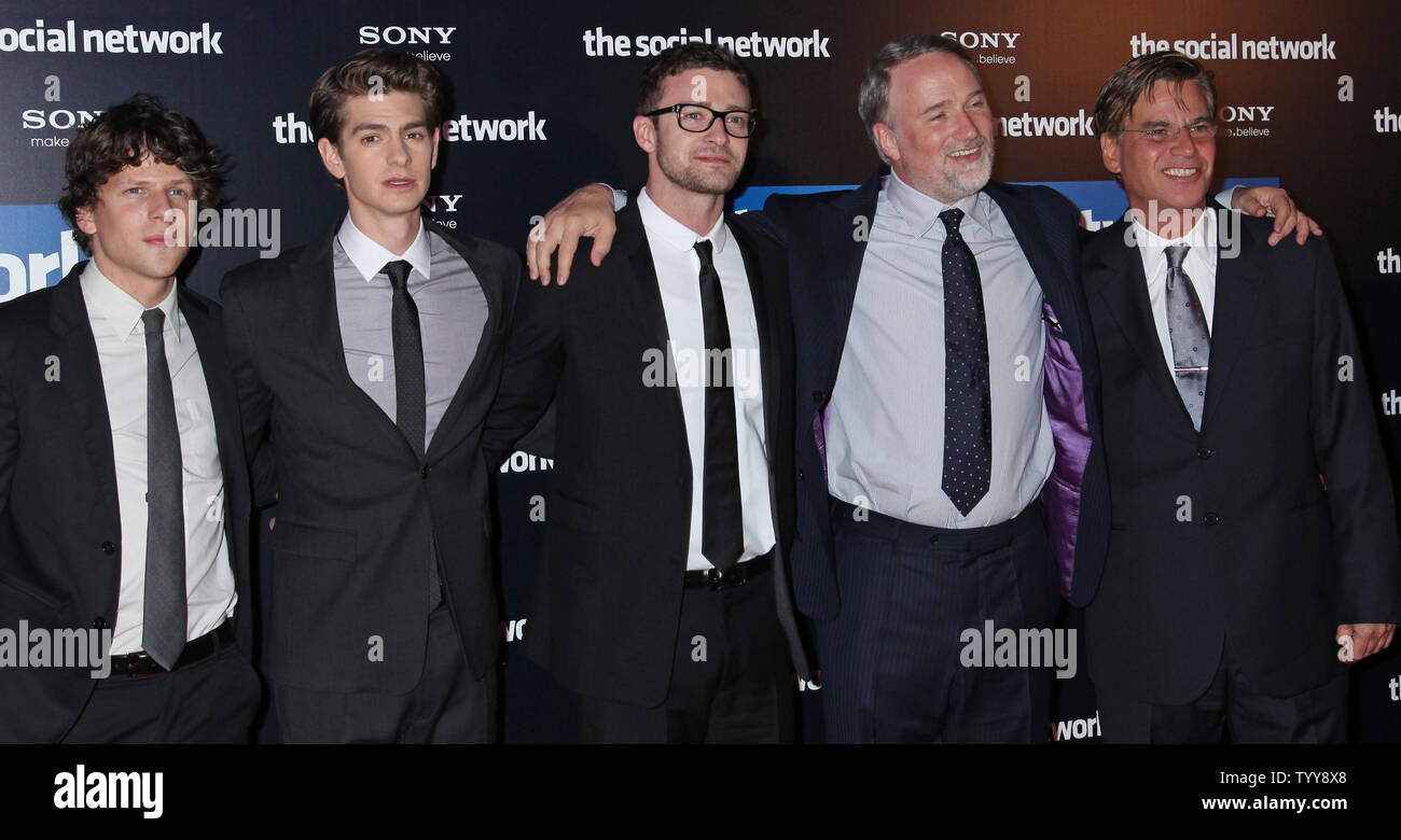 From L To R Jesse Eisenberg Andrew Garfield Justin Timberlake David Fincher And Aaron