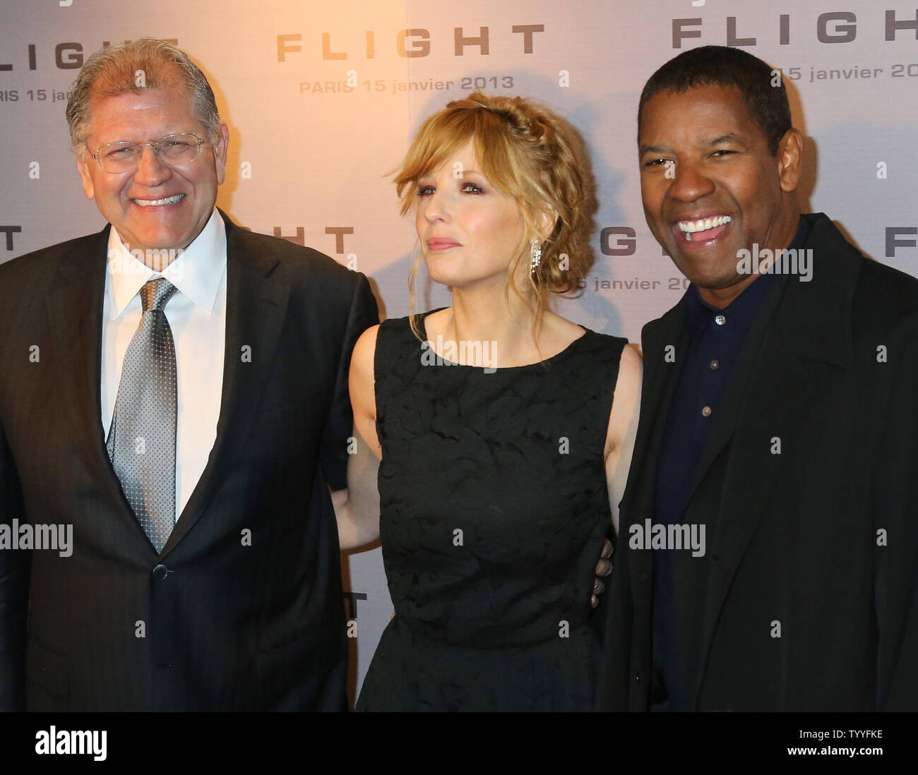 Kelly reilly and denzel washington hi-res stock photography and images ...