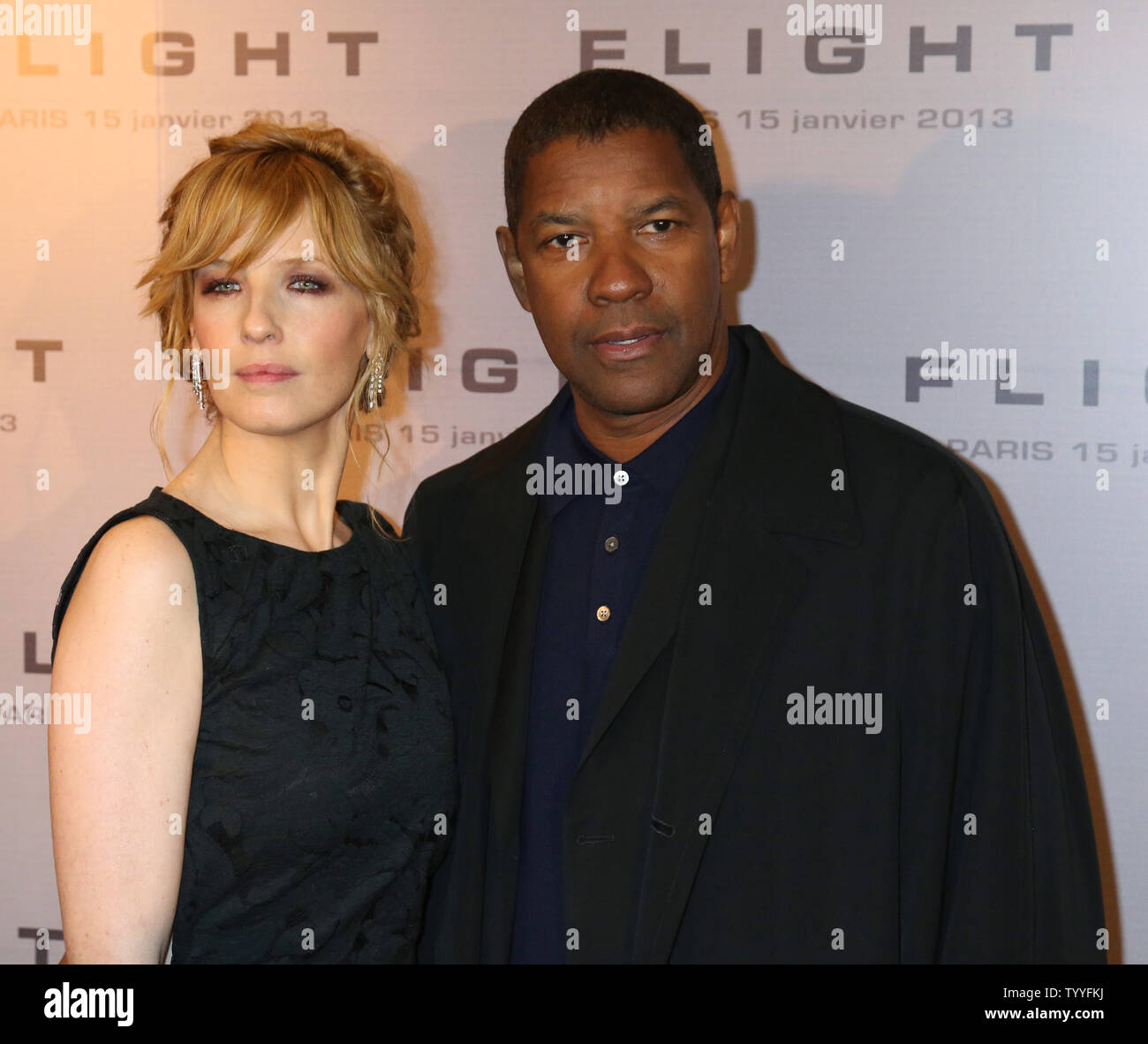 Kelly Reilly (L) and Denzel Washington arrive at the French premiere of ...