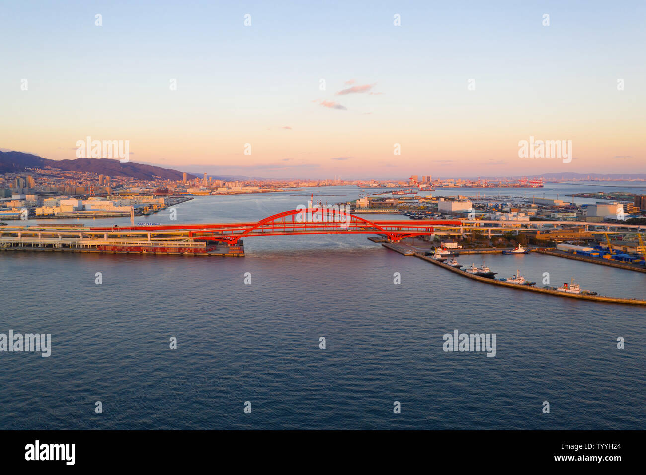 Kobe port container hi-res stock photography and images - Alamy