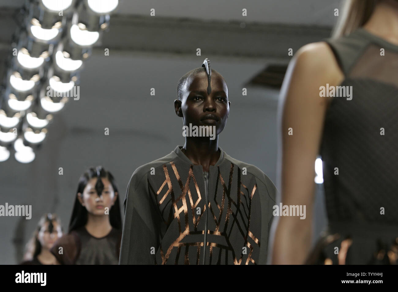 Models line up at the end of Hexa's Spring-Summer 2014's ...